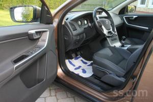 Brūns Volvo XC60 2010 Rīga, ar dzinēja tilpumu 2.40 L un nobraukumu 0 tūkst. km par 7650 €, foto 21 vietnē AUTOMOTO.COM.LV