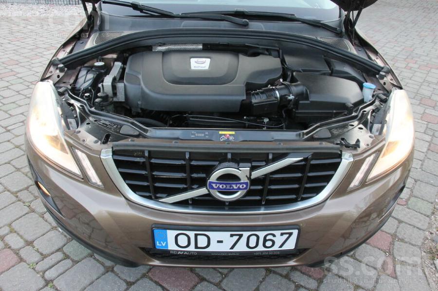 Brūns Volvo XC60 2010 Rīga, ar dzinēja tilpumu 2.40 L un nobraukumu 0 tūkst. km par 7650 €, foto 27 vietnē AUTOMOTO.COM.LV
