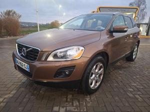 Brown Volvo XC60 2010 in Taurage, with an engine capacity of 2.40 L and mileage of 161 thousand km for 7300 €, photo 3 on AUTOMOTO.COM.LV