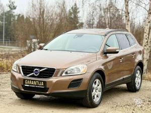 Brūns Volvo XC60 2010 Šauļi, ar dzinēja tilpumu 1.98 L un nobraukumu 282 tūkst. km par 9950 €, foto 17 vietnē AUTOMOTO.COM.LV