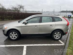 Brūns Volvo XC60 2010 Telšiai, ar dzinēja tilpumu 2.40 L un nobraukumu 352 tūkst. km par 5900 €, foto 2 vietnē AUTOMOTO.COM.LV