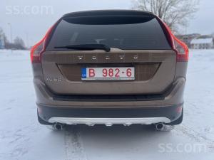 Brūns Volvo XC60 2010 Jēkabpils, ar dzinēja tilpumu 2.40 L un nobraukumu 262 tūkst. km par 9200 €, foto 7 vietnē AUTOMOTO.COM.LV