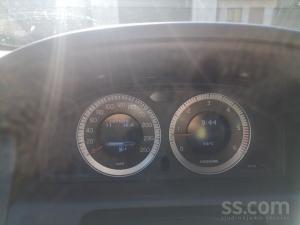 Brūns Volvo XC60 2010 Rīga, ar dzinēja tilpumu 2.40 L un nobraukumu 287 tūkst. km par 7990 €, foto 1 vietnē AUTOMOTO.COM.LV