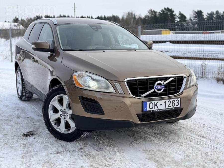 Brūns Volvo XC60 2010 Rīga, ar dzinēja tilpumu 2.40 L un nobraukumu 268 tūkst. km par 9995 €, foto 1 vietnē AUTOMOTO.COM.LV