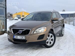 Brūns Volvo XC60 2010 Rīga, ar dzinēja tilpumu 2.40 L un nobraukumu 268 tūkst. km par 9995 €, foto 4 vietnē AUTOMOTO.COM.LV