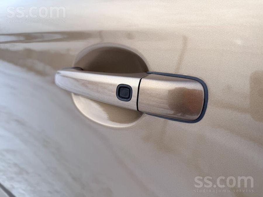 Brūns Volvo XC60 2010 Rīga, ar dzinēja tilpumu 2.40 L un nobraukumu 268 tūkst. km par 9995 €, foto 14 vietnē AUTOMOTO.COM.LV