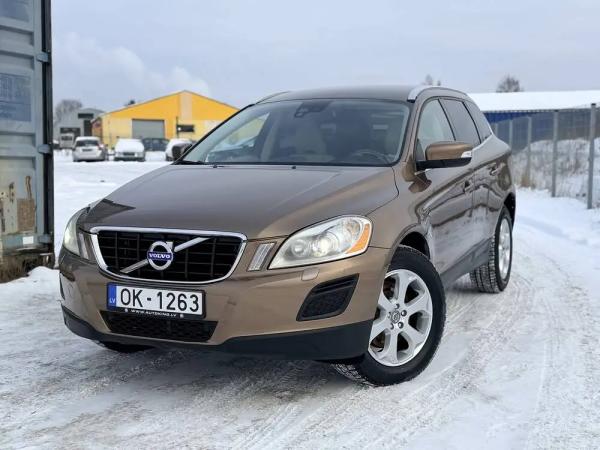 Brūns Volvo XC60 2010 Rīga, ar dzinēja tilpumu 2.40 L un nobraukumu 268 tūkst. km par 9995 €, foto 3 vietnē AUTOMOTO.COM.LV