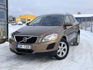 Brown Volvo XC60 2010 in Riga, with an engine capacity of 2.40 L and mileage of 268 thousand km for 9995 €, photo 4 on AUTOMOTO.COM.LV
