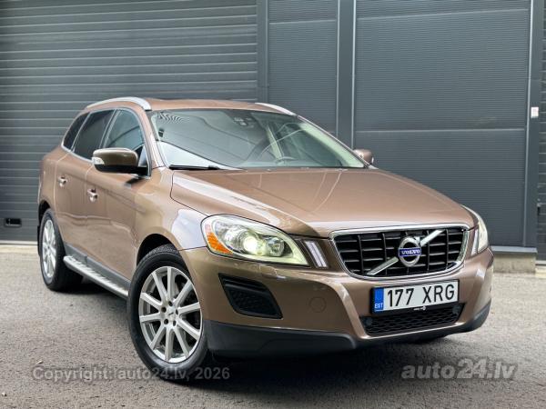 Brown Volvo XC60 2010 in Tallinn, with an engine capacity of 2.40 L and mileage of 300 thousand km for 5299 €, photo 1 on AUTOMOTO.COM.LV