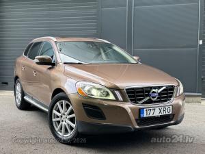 Brūns Volvo XC60 2010 Tallina, ar dzinēja tilpumu 2.40 L un nobraukumu 300 tūkst. km par 5299 €, foto  vietnē AUTOMOTO.COM.LV