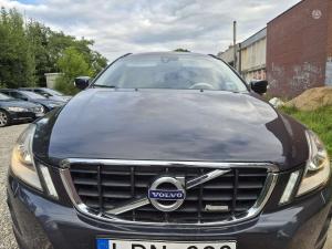 Brūns Volvo XC60 2010 Viļņa, ar dzinēja tilpumu 3.19 L un nobraukumu 139 tūkst. km par 7000 €, foto 5 vietnē AUTOMOTO.COM.LV