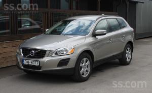 Brown Volvo XC60 2010 in Riga, with an engine capacity of 2.40 L and mileage of 0 thousand km for 7450 €, photo 5 on AUTOMOTO.COM.LV