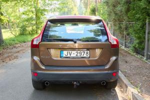 Brown Volvo XC60 2010 in Jurmala, with an engine capacity of 2.40 L and mileage of 258 thousand km for 5800 €, photo 9 on AUTOMOTO.COM.LV