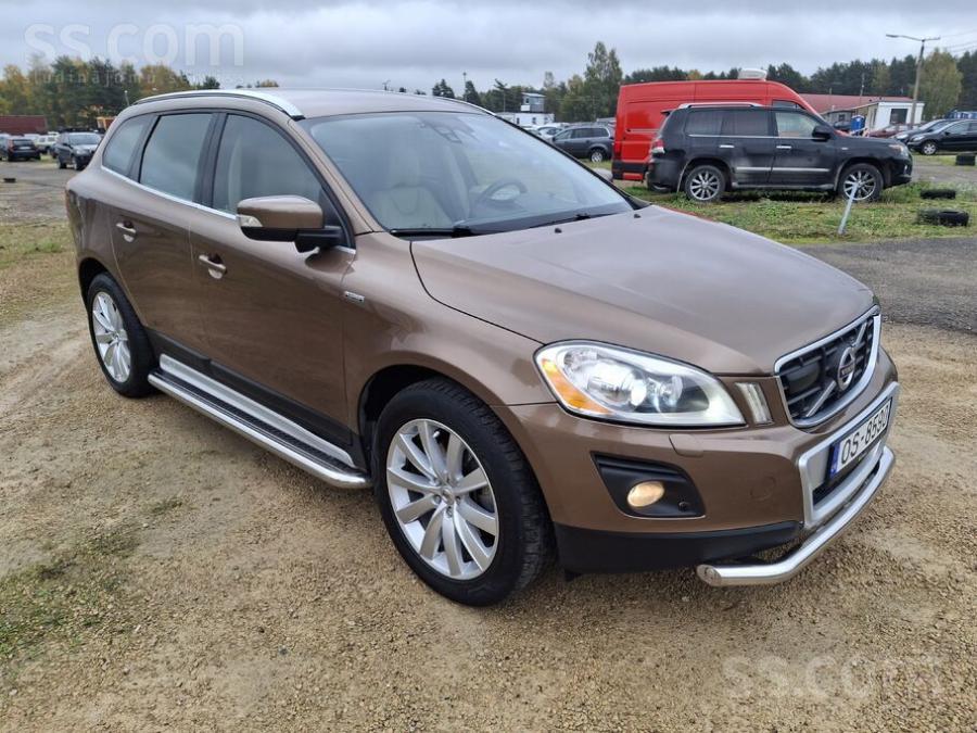 Brūns Volvo XC60 2010 Rīga, ar dzinēja tilpumu 2.40 L un nobraukumu 319 tūkst. km par 8495 €, foto 7 vietnē AUTOMOTO.COM.LV