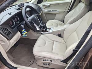 Brūns Volvo XC60 2010 Rīga, ar dzinēja tilpumu 2.40 L un nobraukumu 319 tūkst. km par 8495 €, foto 11 vietnē AUTOMOTO.COM.LV