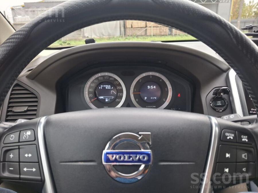 Brūns Volvo XC60 2010 Rīga, ar dzinēja tilpumu 2.40 L un nobraukumu 319 tūkst. km par 8495 €, foto 21 vietnē AUTOMOTO.COM.LV