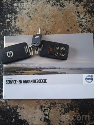 Brūns Volvo XC60 2010 Rīga, ar dzinēja tilpumu 2.40 L un nobraukumu 319 tūkst. km par 8495 €, foto 30 vietnē AUTOMOTO.COM.LV