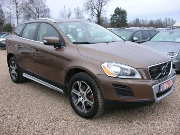 Brūns Volvo XC60 2011 Rīga, ar dzinēja tilpumu 2.40 L un nobraukumu 0 tūkst. km par 8350 €, foto 2 vietnē AUTOMOTO.COM.LV