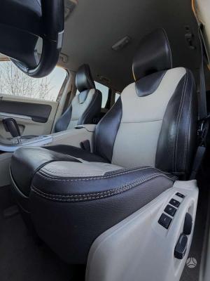 Brūns Volvo XC60 2011 Šauļi, ar dzinēja tilpumu 2.40 L un nobraukumu 262 tūkst. km par 10999 €, foto 21 vietnē AUTOMOTO.COM.LV