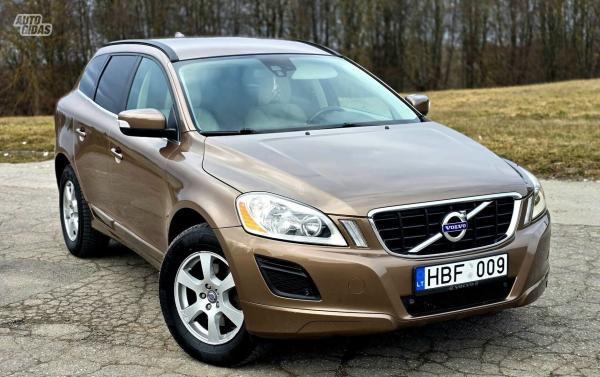 Brūns Volvo XC60 2011 Šauļi, ar dzinēja tilpumu 2.00 L un nobraukumu 216 tūkst. km par 6550 €, foto 1 vietnē AUTOMOTO.COM.LV