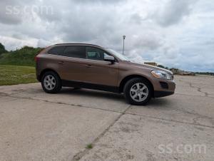Brūns Volvo XC60 2011 Rīga, ar dzinēja tilpumu 2.40 L un nobraukumu 320 tūkst. km par 7800 €, foto 3 vietnē AUTOMOTO.COM.LV