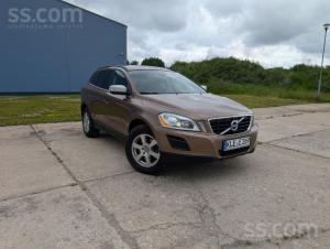 Brūns Volvo XC60 2011 Rīga, ar dzinēja tilpumu 2.40 L un nobraukumu 320 tūkst. km par 7800 €, foto 6 vietnē AUTOMOTO.COM.LV