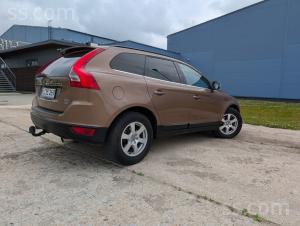 Brūns Volvo XC60 2011 Rīga, ar dzinēja tilpumu 2.40 L un nobraukumu 320 tūkst. km par 7800 €, foto 11 vietnē AUTOMOTO.COM.LV