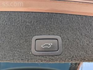 Brūns Volvo XC60 2011 Rīga, ar dzinēja tilpumu 2.40 L un nobraukumu 320 tūkst. km par 7800 €, foto 16 vietnē AUTOMOTO.COM.LV