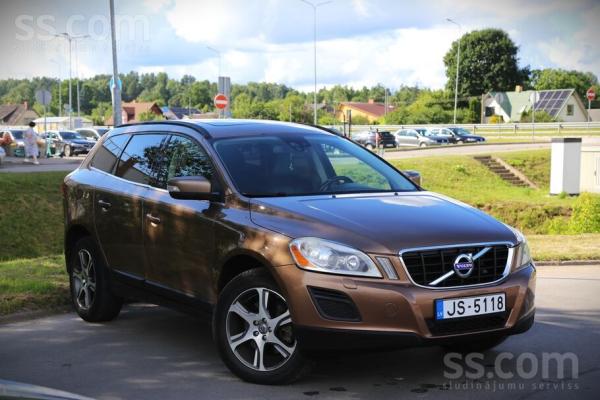 Brūns Volvo XC60 2011 Ogre, ar dzinēja tilpumu 2.00 L un nobraukumu 342 tūkst. km par 6495 €, foto 2 vietnē AUTOMOTO.COM.LV