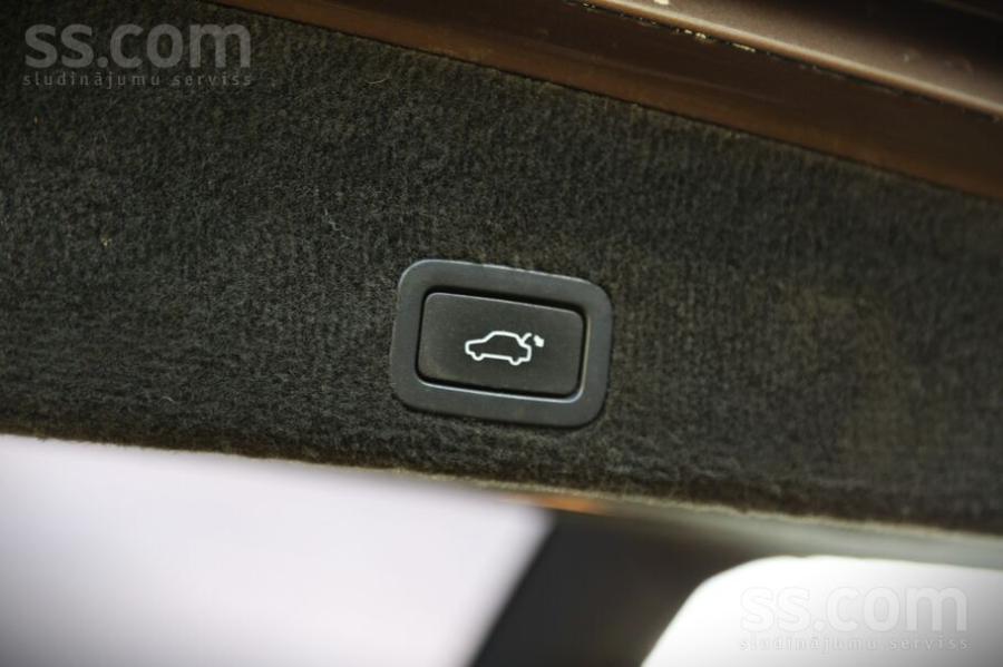 Brūns Volvo XC60 2011 Ogre, ar dzinēja tilpumu 2.00 L un nobraukumu 342 tūkst. km par 6495 €, foto 19 vietnē AUTOMOTO.COM.LV