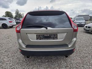 Brown Volvo XC60 2011 in Taurage, with an engine capacity of 2.40 L and mileage of 280 thousand km for 8000 €, photo 5 on AUTOMOTO.COM.LV