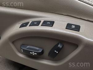 Brown Volvo XC60 2011 in Liepaja, with an engine capacity of 2.40 L and mileage of 239 thousand km for 9750 €, photo 15 on AUTOMOTO.COM.LV