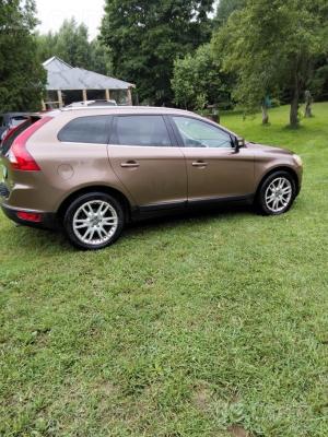 Brūns Volvo XC60 2011 Jēkabpils, ar dzinēja tilpumu 2.40 L un nobraukumu 295 tūkst. km par 9800 €, foto 3 vietnē AUTOMOTO.COM.LV