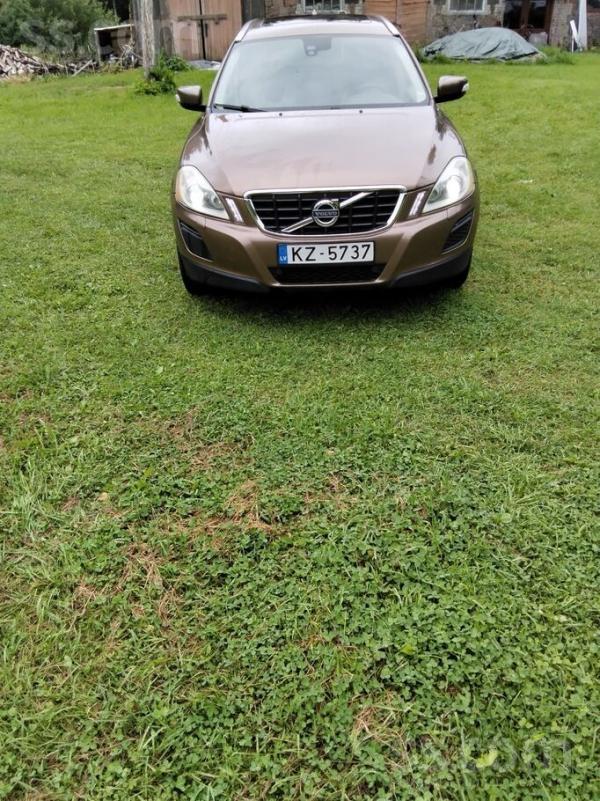Brūns Volvo XC60 2011 Jēkabpils, ar dzinēja tilpumu 2.40 L un nobraukumu 295 tūkst. km par 9800 €, foto 3 vietnē AUTOMOTO.COM.LV