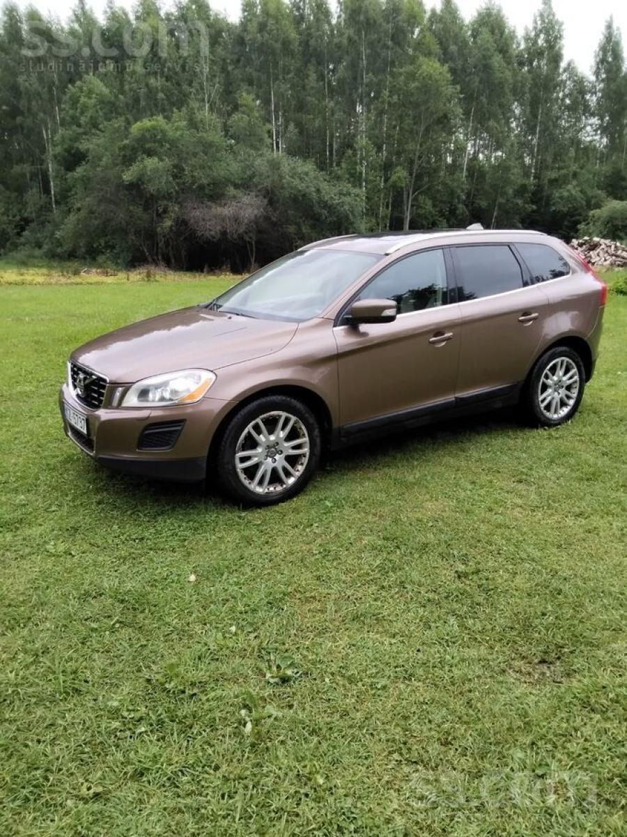 Brūns Volvo XC60 2011 Jēkabpils, ar dzinēja tilpumu 2.40 L un nobraukumu 295 tūkst. km par 9800 €, foto 6 vietnē AUTOMOTO.COM.LV