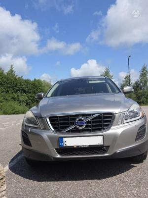 Brown Volvo XC60 2011 in Vilnius, with an engine capacity of 2.40 L and mileage of 290 thousand km for 7500 €, photo 3 on AUTOMOTO.COM.LV