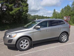 Brown Volvo XC60 2011 in Vilnius, with an engine capacity of 2.40 L and mileage of 290 thousand km for 7500 €, photo 7 on AUTOMOTO.COM.LV