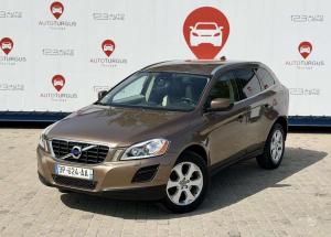 Brūns Volvo XC60 2011 Tauragė, ar dzinēja tilpumu 2.40 L un nobraukumu 276 tūkst. km par 7800 €, foto 8 vietnē AUTOMOTO.COM.LV