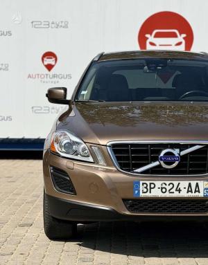 Brūns Volvo XC60 2011 Tauragė, ar dzinēja tilpumu 2.40 L un nobraukumu 276 tūkst. km par 7800 €, foto 11 vietnē AUTOMOTO.COM.LV