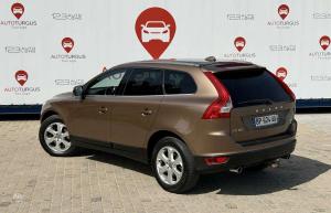 Brūns Volvo XC60 2011 Tauragė, ar dzinēja tilpumu 2.40 L un nobraukumu 276 tūkst. km par 7800 €, foto 26 vietnē AUTOMOTO.COM.LV