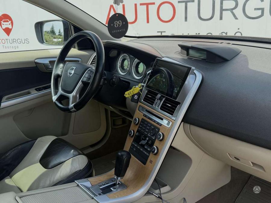 Brūns Volvo XC60 2011 Tauragė, ar dzinēja tilpumu 2.40 L un nobraukumu 276 tūkst. km par 7800 €, foto 40 vietnē AUTOMOTO.COM.LV