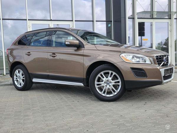 Brūns Volvo XC60 2011 Viļņa, ar dzinēja tilpumu 2.40 L un nobraukumu 281 tūkst. km par 9650 €, foto 1 vietnē AUTOMOTO.COM.LV