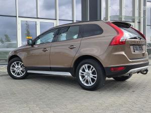 Brūns Volvo XC60 2011 Viļņa, ar dzinēja tilpumu 2.40 L un nobraukumu 281 tūkst. km par 9650 €, foto 6 vietnē AUTOMOTO.COM.LV
