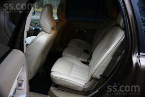 Brown Volvo XC60 2012 in Riga, with an engine capacity of 2.40 L and mileage of 270 thousand km for 13200 €, photo 14 on AUTOMOTO.COM.LV