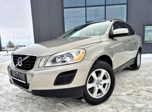 Brown Volvo XC60 2012 in Siauliai, with an engine capacity of 3.20 L and mileage of 160 thousand km for 7770 €, photo 2 on AUTOMOTO.COM.LV