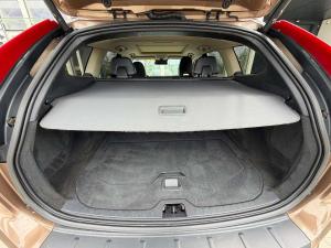 Brown Volvo XC60 2012 in Vilnius, with an engine capacity of 2.40 L and mileage of 308 thousand km for 10980 €, photo 15 on AUTOMOTO.COM.LV