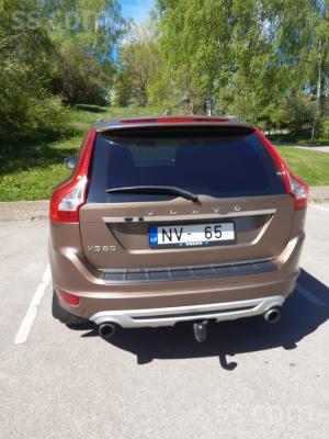 Brūns Volvo XC60 2012 Rīga, ar dzinēja tilpumu 2.40 L un nobraukumu 321 tūkst. km par 8500 €, foto 5 vietnē AUTOMOTO.COM.LV