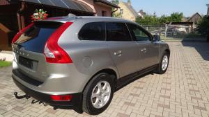 Brown Volvo XC60 2012 in Joniskis, with an engine capacity of 2.40 L and mileage of 332 thousand km for 6749 €, photo 12 on AUTOMOTO.COM.LV
