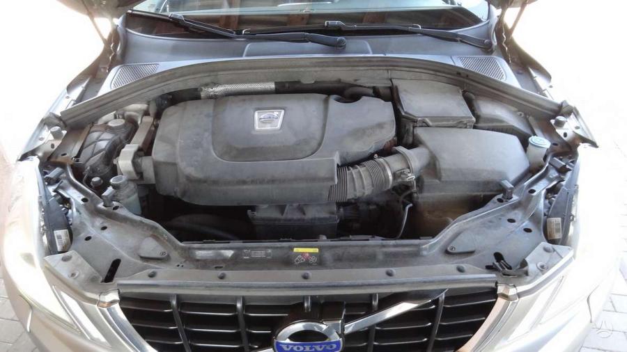 Brown Volvo XC60 2012 in Joniskis, with an engine capacity of 2.40 L and mileage of 332 thousand km for 6749 €, photo 37 on AUTOMOTO.COM.LV