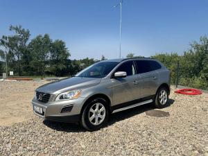 Brūns Volvo XC60 2012 Viļņa, ar dzinēja tilpumu 1.98 L un nobraukumu 300 tūkst. km par 7999 €, foto  vietnē AUTOMOTO.COM.LV